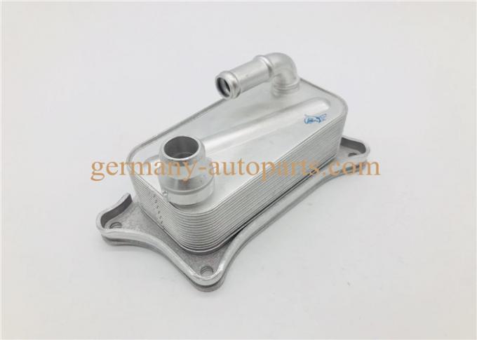 06E117021J / M Automotive Engine Oil Coolers Audi A6 A7 With Low Resistance